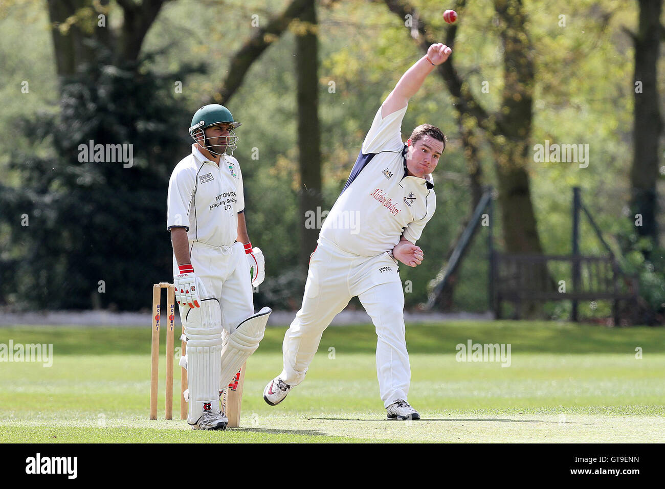 Alan Ison in bowling action for Upminster - Wanstead CC (batting) vs ...