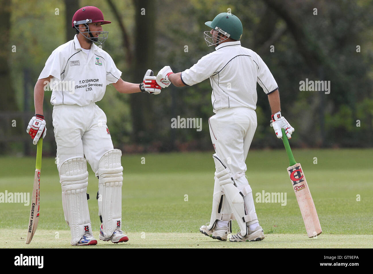 Arfan Akram (R) and Hamza Ahmed of Wanstead enjoy a good opening ...