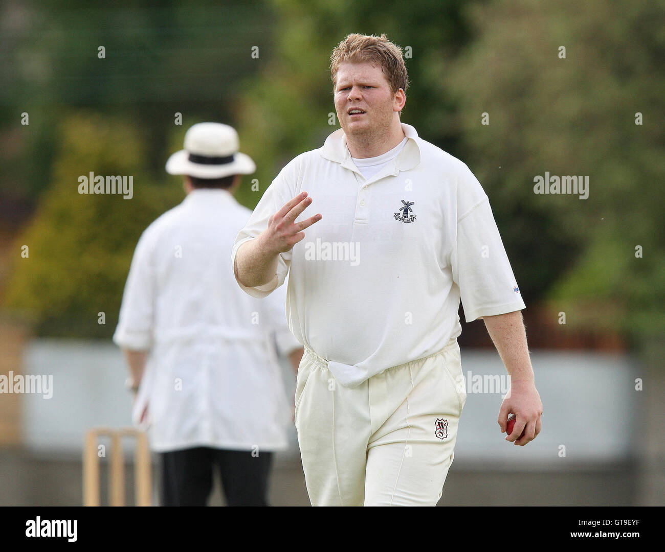 N O'Dell of Upminster indicates his third wicket - Wickford CC vs ...