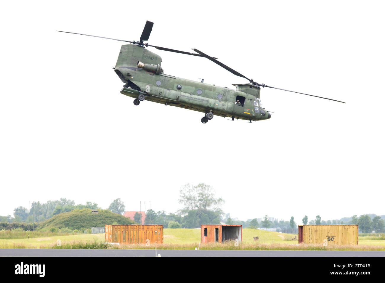 LEEUWARDEN, NETHERLANDS - JUNI 11 2016: Chinook CH-47 military ...