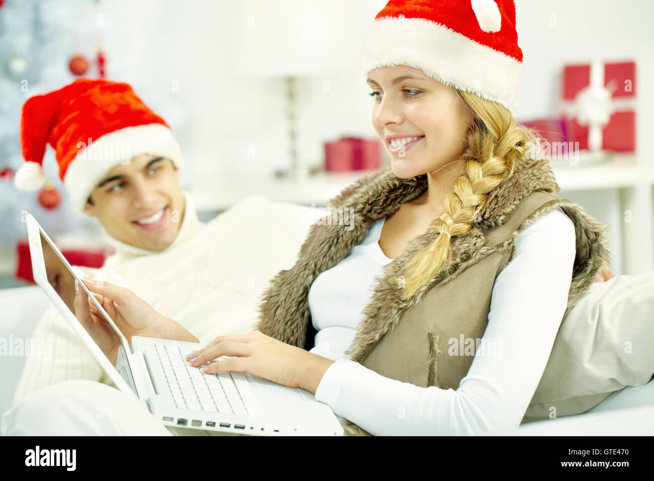 Internet market hi-res stock photography and images - Alamy