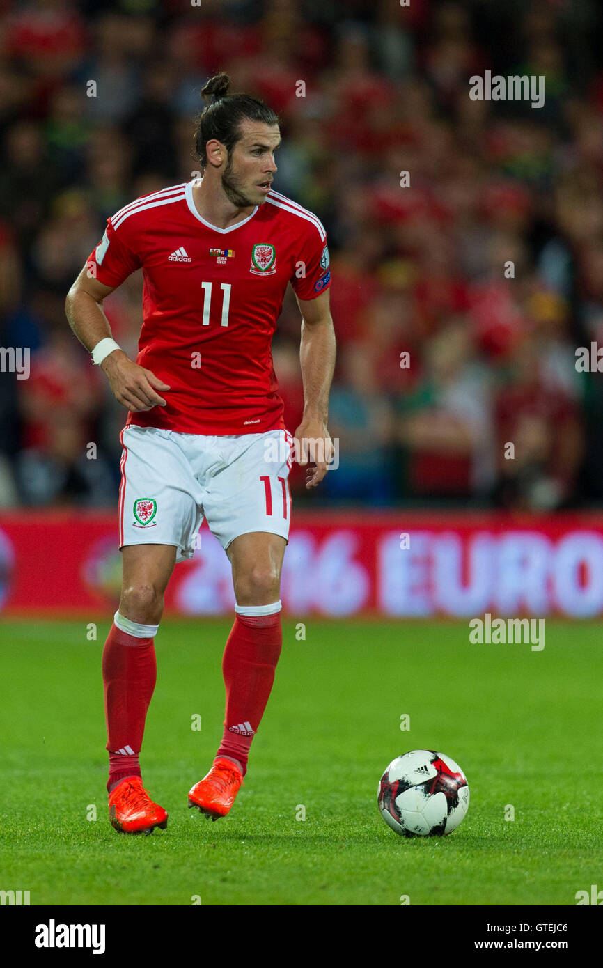 Welsh footballer Gareth Bale in action for Wales football team Stock ...