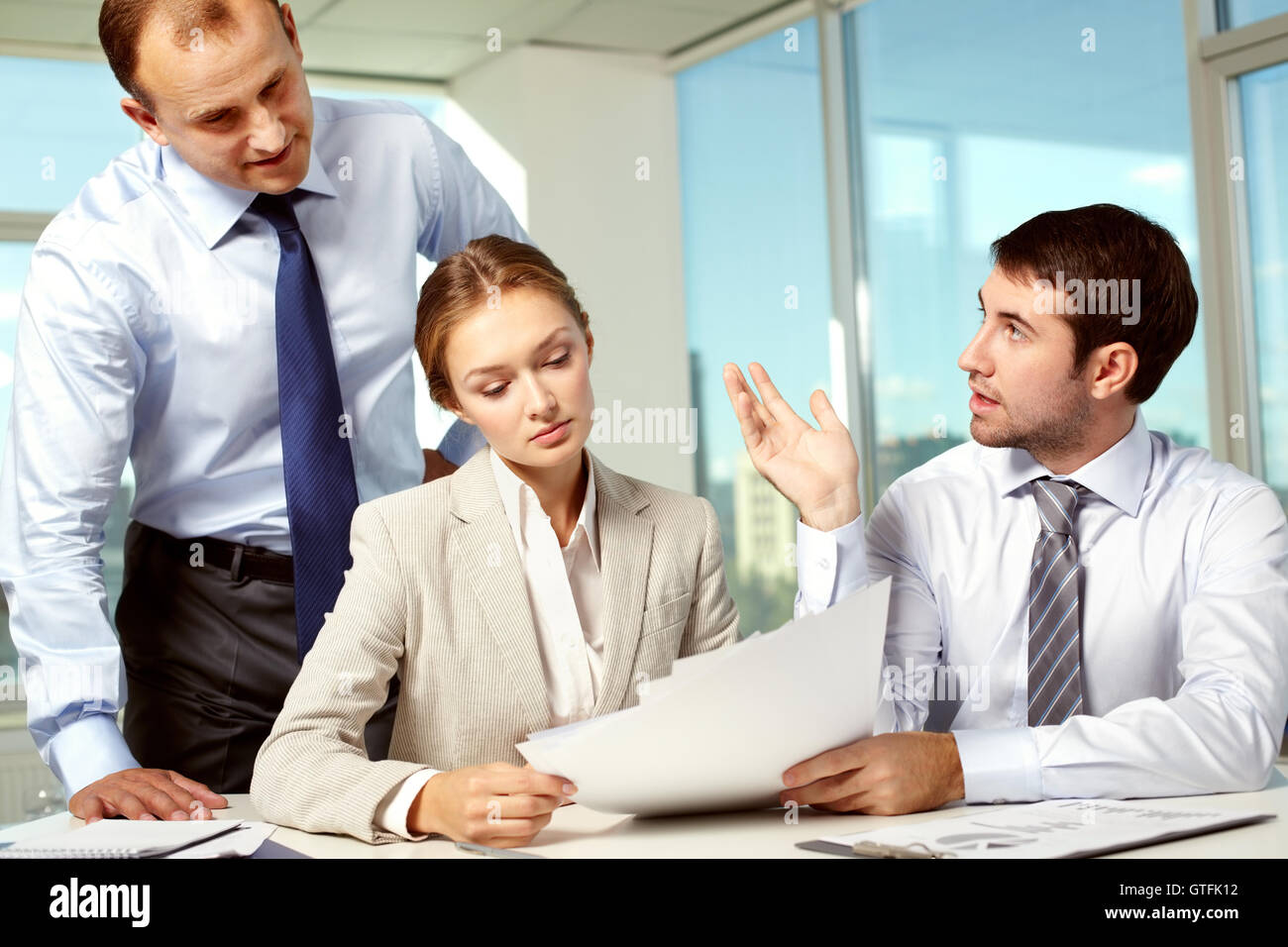 Getting results hi-res stock photography and images - Alamy