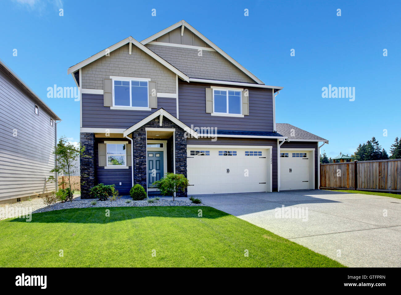 American home architecture hi-res stock photography and images - Alamy