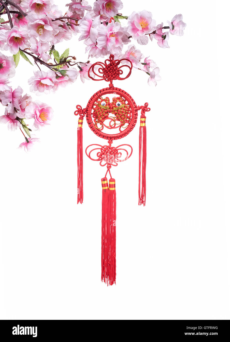 Traditional chinese knot,mean good bless Stock Photo - Alamy