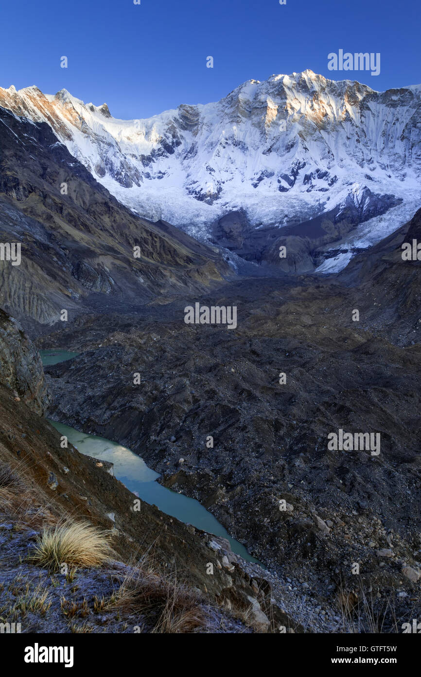 Nepal mountains himalaya abc hi-res stock photography and images - Alamy