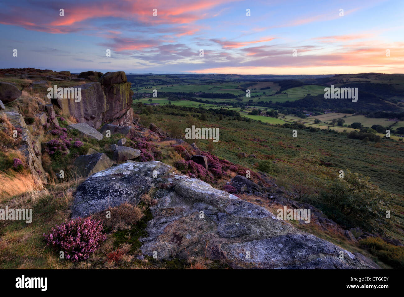 Baslow Edge in the Peak District Stock Photo - Alamy