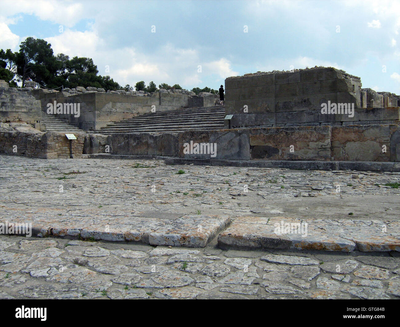 Greece crete archeological site hi-res stock photography and images - Alamy