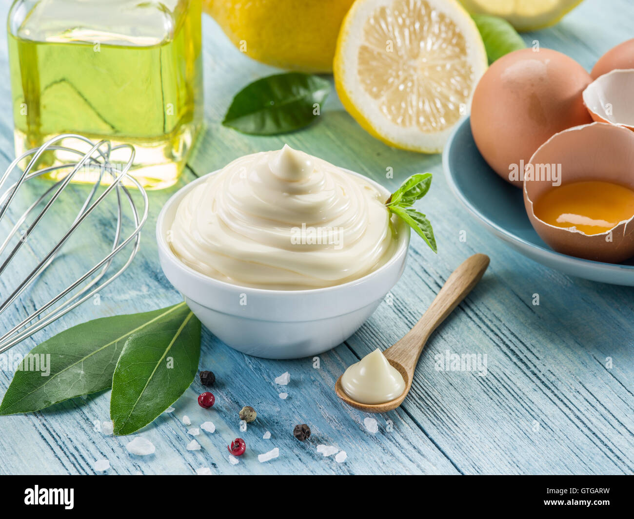 Natural mayonnaise ingredients and the sauce itself Stock Photo - Alamy