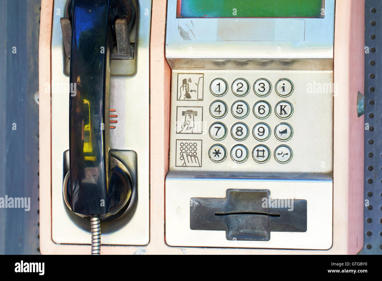 Metal payphone box hi-res stock photography and images - Alamy