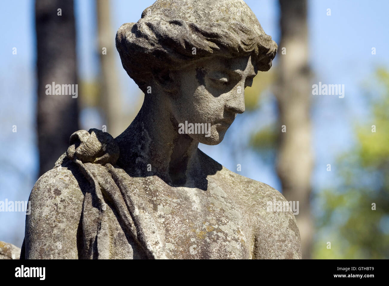 Old cemetery angel sculpture made of stone Stock Photo - Alamy