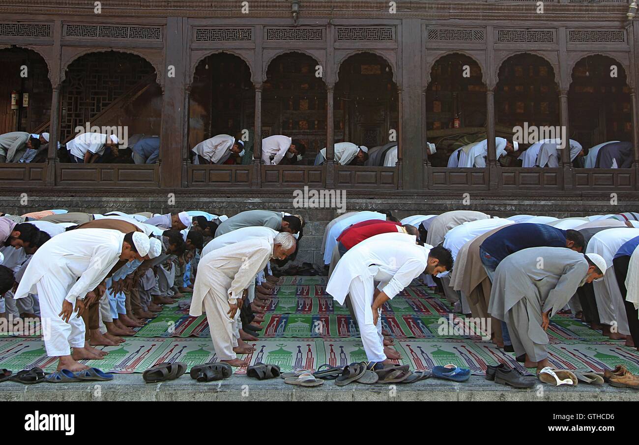 Sufi saint mir syed ali hamadani hi-res stock photography and images ...