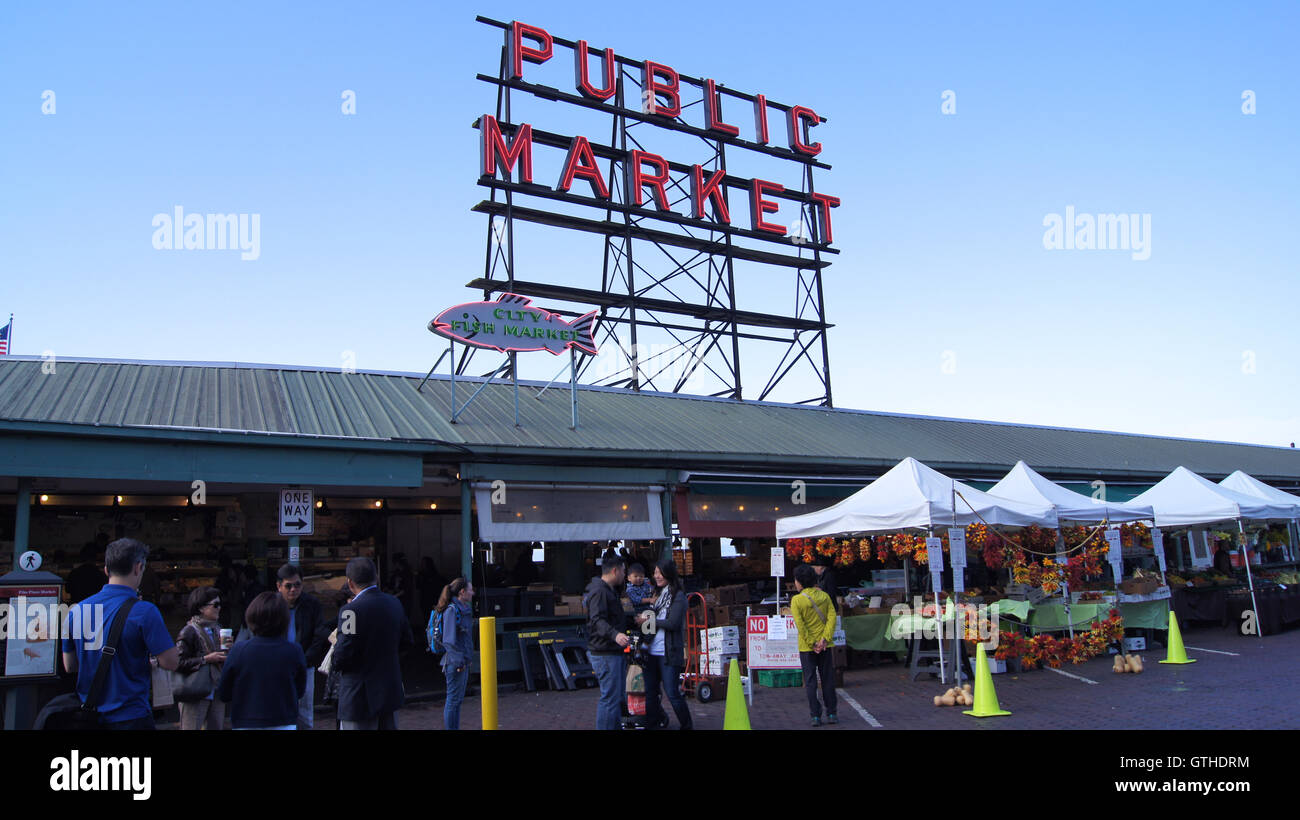 Seattle public market sign hi-res stock photography and images - Alamy