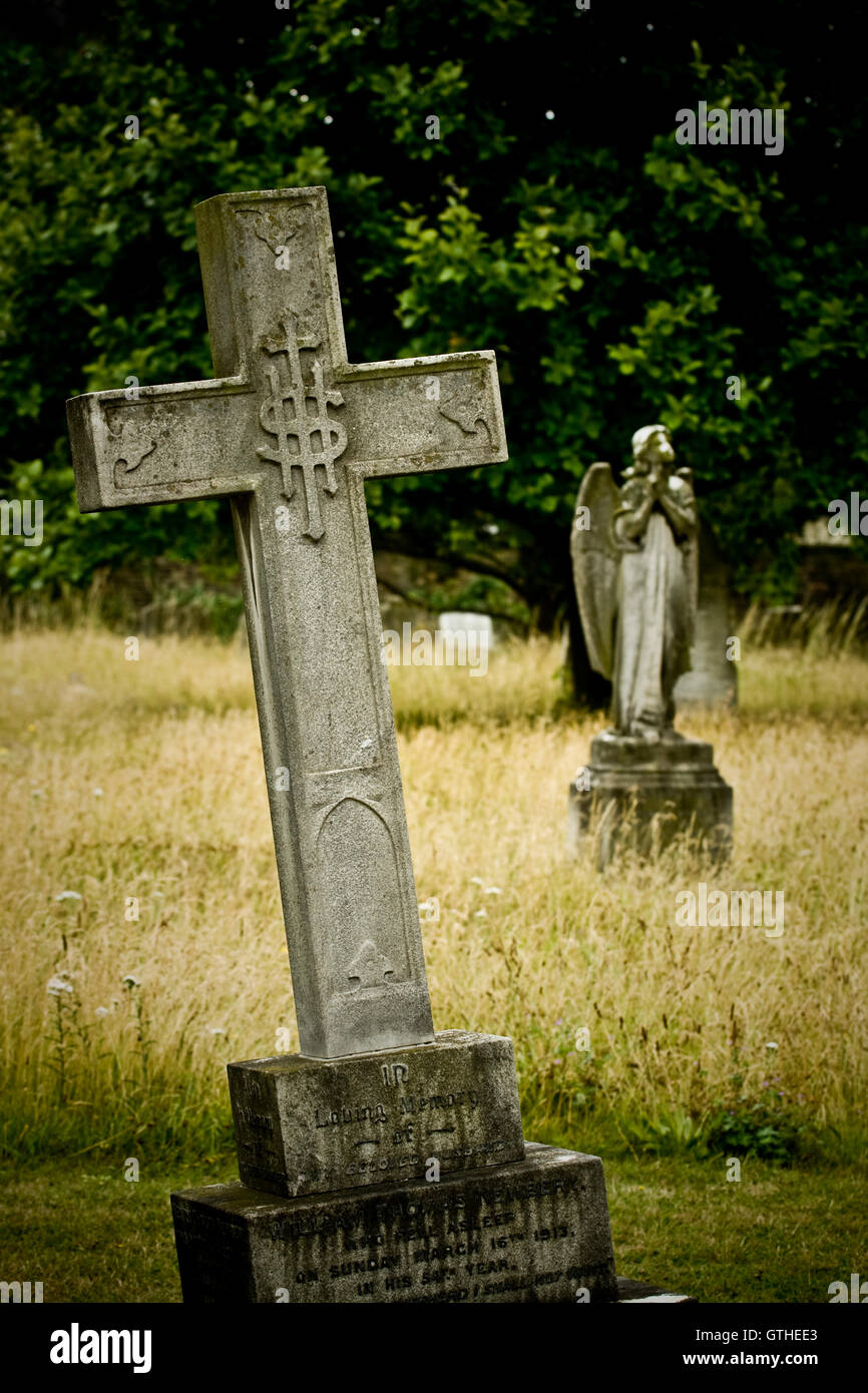 Old cemetery angel sculpture made of stone Stock Photo - Alamy