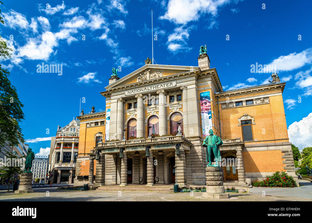 Statue national theatre oslo hi-res stock photography and images - Alamy
