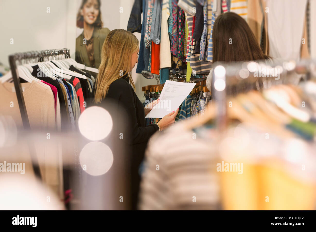 Racks of clothing store hi-res stock photography and images - Alamy