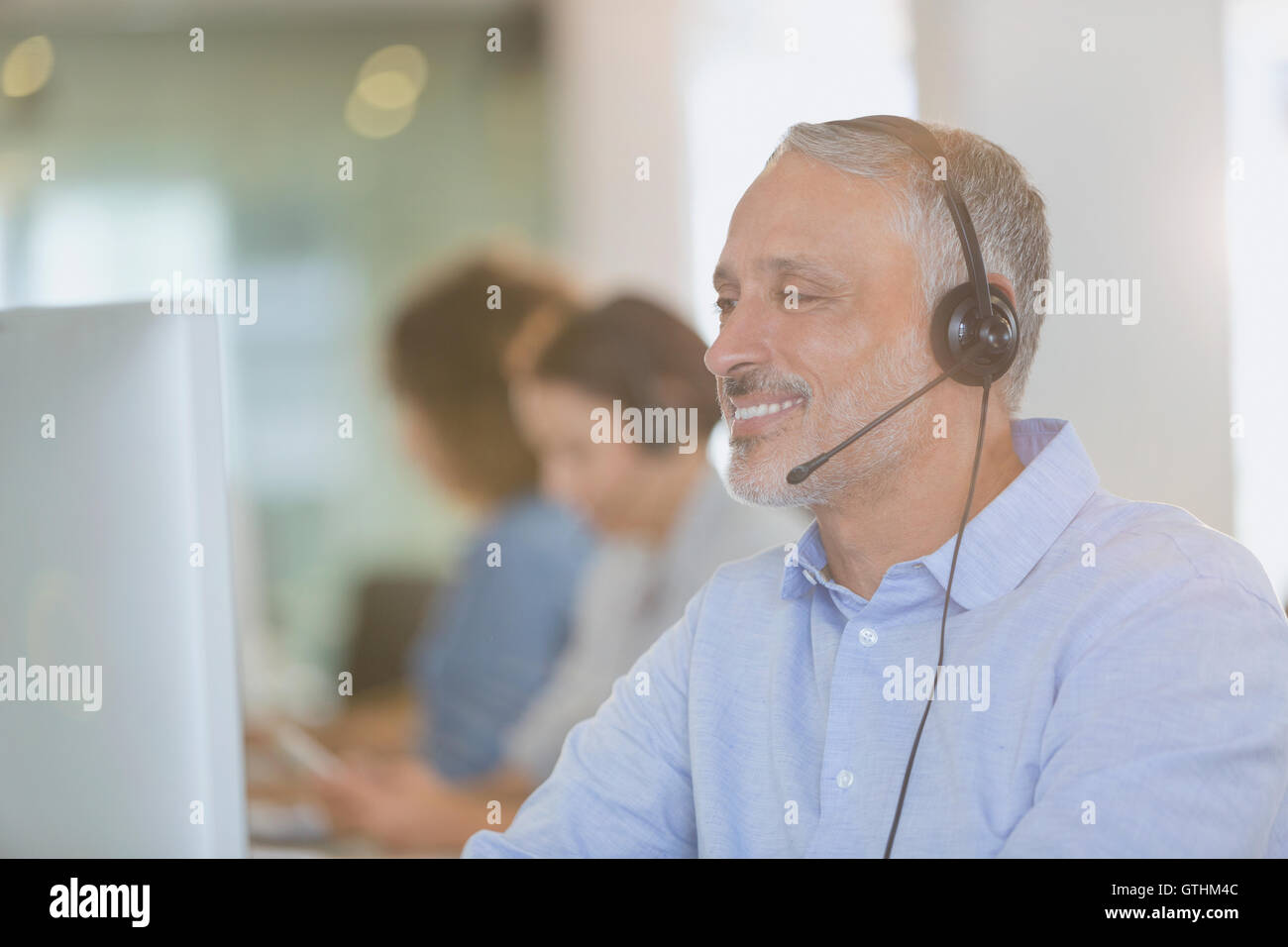 Businessman headset hi-res stock photography and images - Alamy