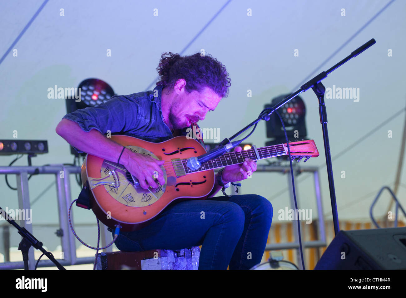 John Fairhurst plays "The Freeshley Squeezed Stage" at Camper Calling ...