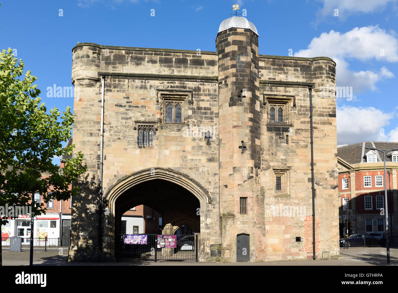 Leicester castle wall hi-res stock photography and images - Alamy
