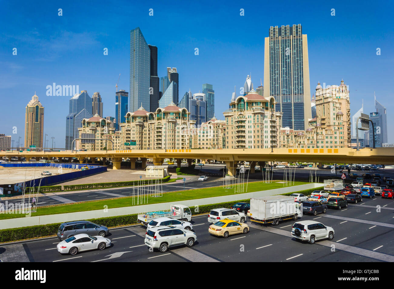 Dubai was the fastest developing city in the world between 2002 Stock ...