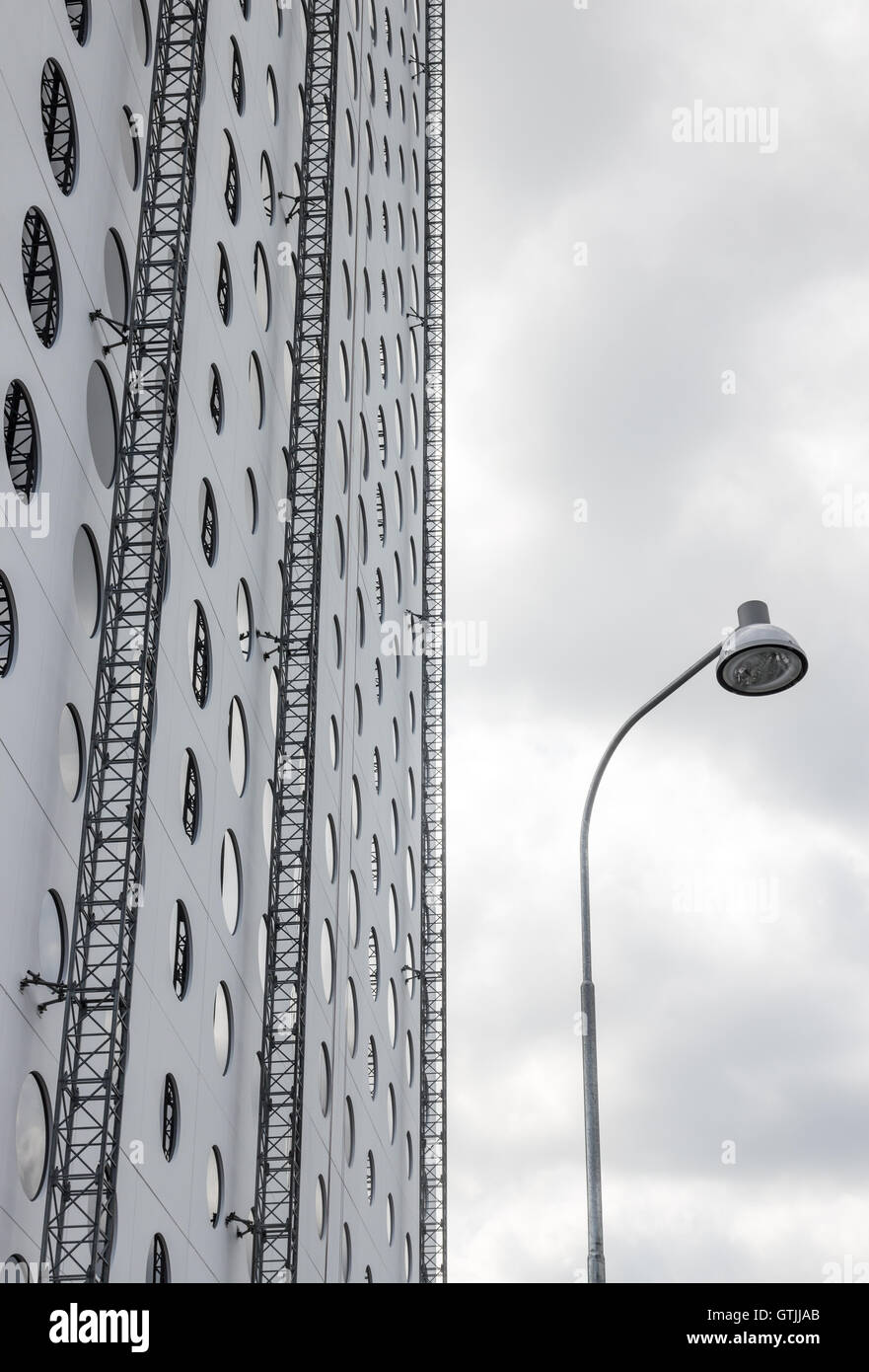 Tall street lamp hi-res stock photography and images - Alamy