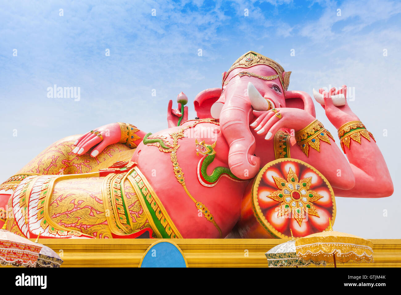 Pink ganesha in relaxing protrait on blue sky Stock Photo - Alamy