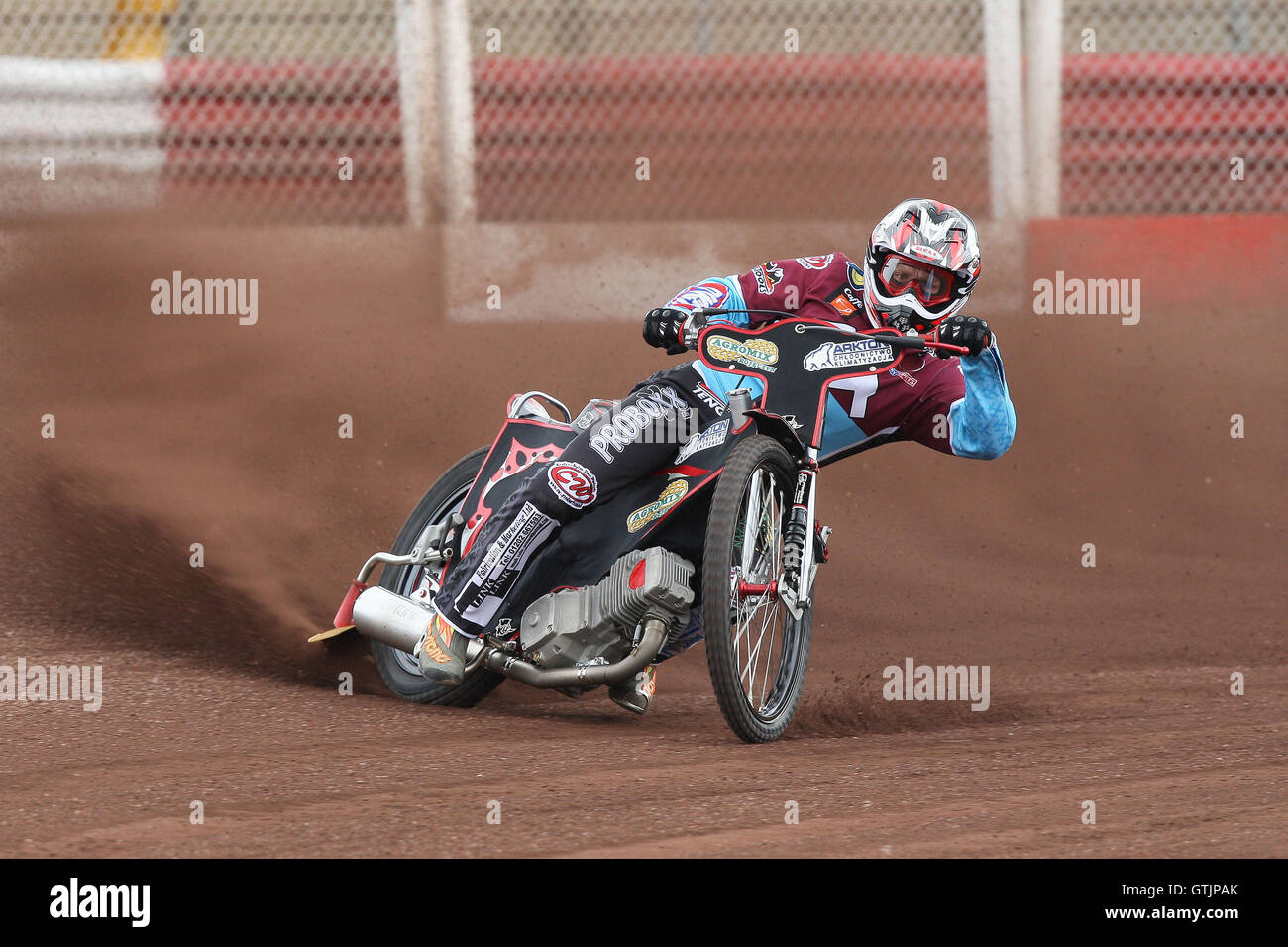 Adam Shields rides for Lakeside Hammers during pre-season speedway ...