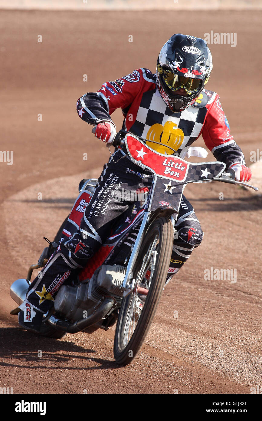 Ben Morley of Hackney Hawks in riding action - Hackney Hawks Speedway ...