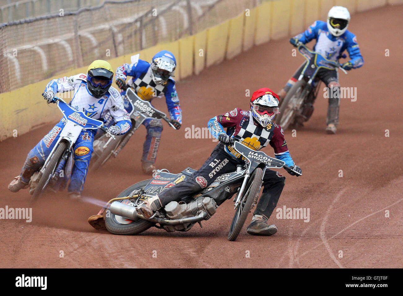 Heat 7: Marc Owen (red), Lewis Kerr (yellow), Brandon Freemantle (blue ...