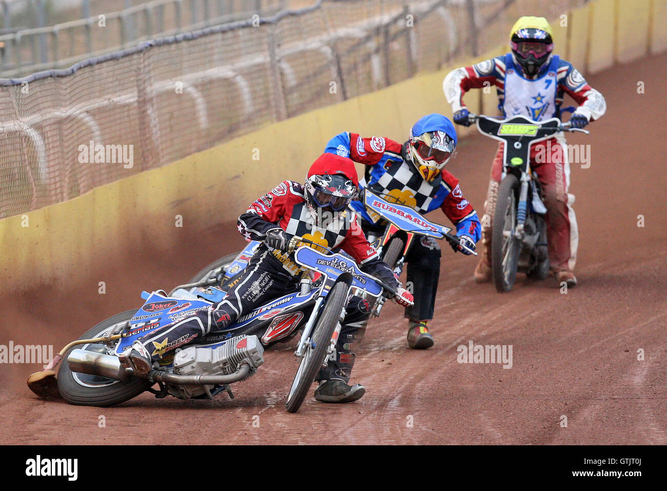 Heat 8 re-run: Ben Morley (red), Shane Hazelden (blue) and Jake Knight ...