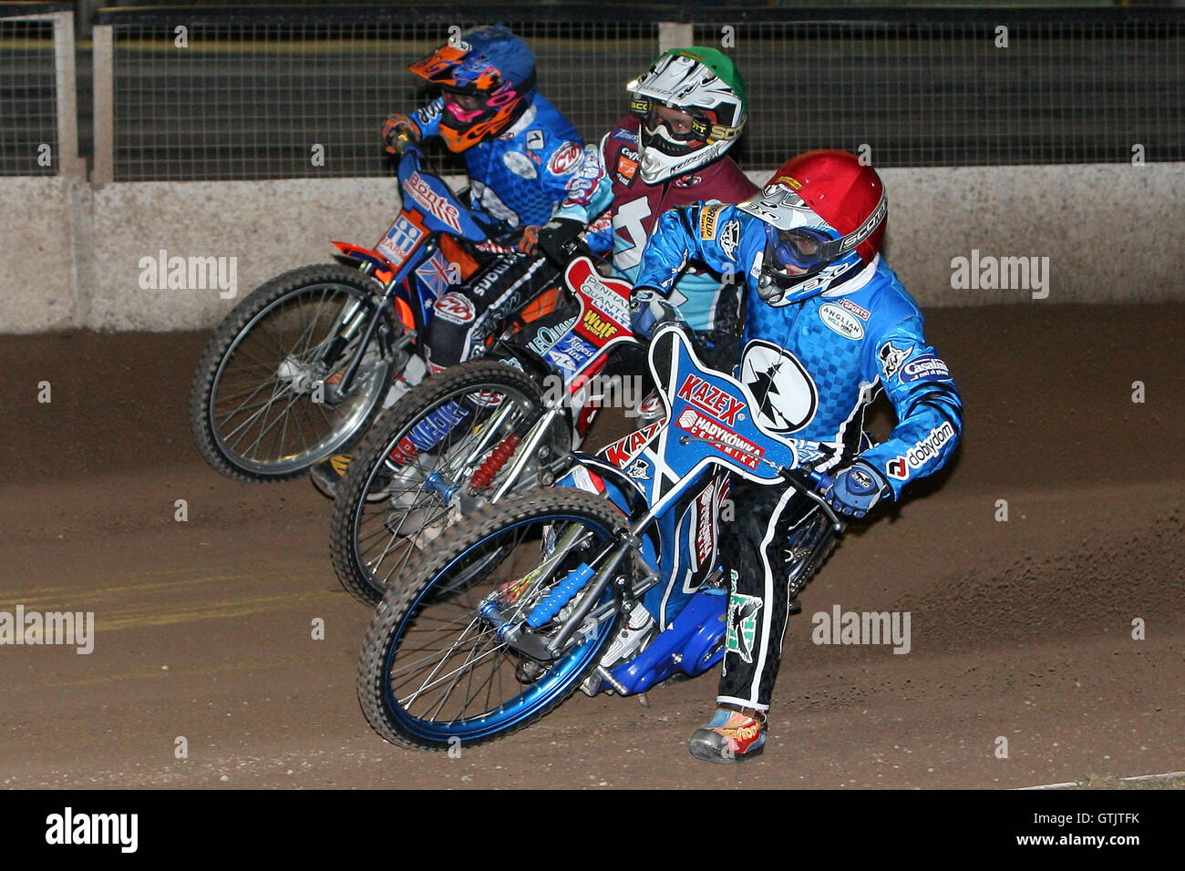 Heat 2: Dawid Stachyra (red), Phil Morris (green) and Kozza Smith ...