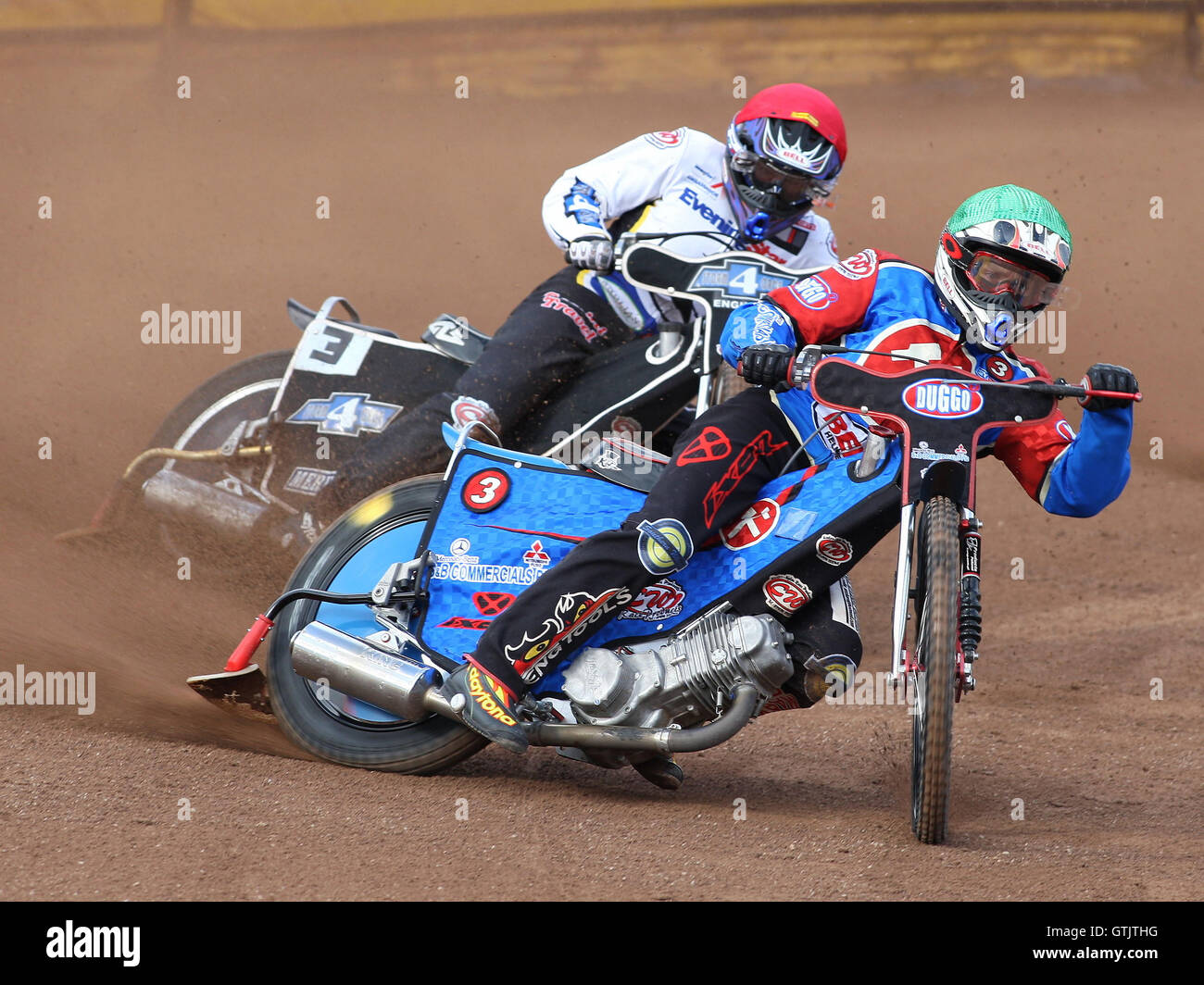 Heat 3: Adam Shields (green) ahead of Chris Louis (red) - Ipswich ...