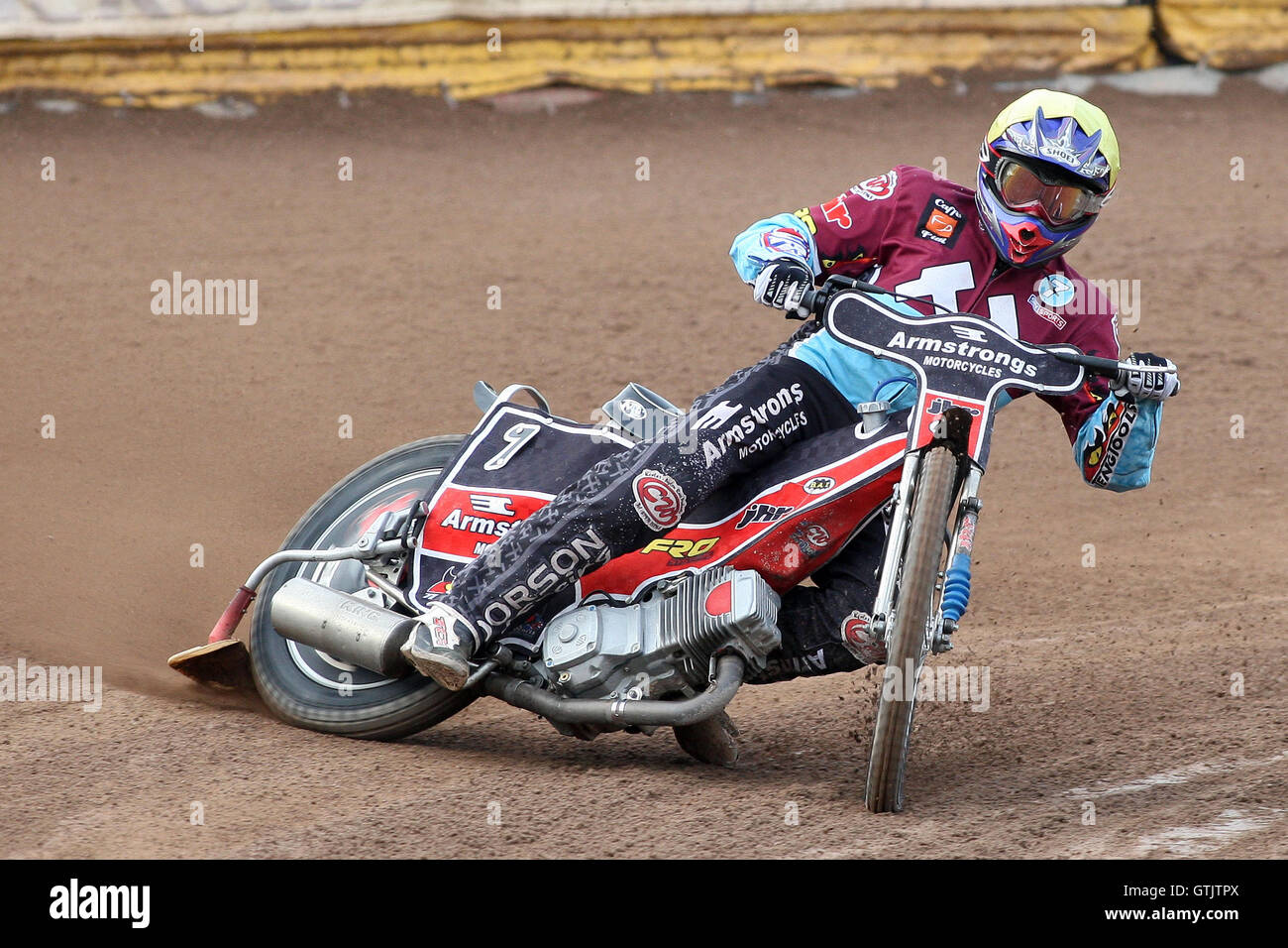 Stuart Robson in action for Lakeside - Ipswich Witches vs Lakeside ...