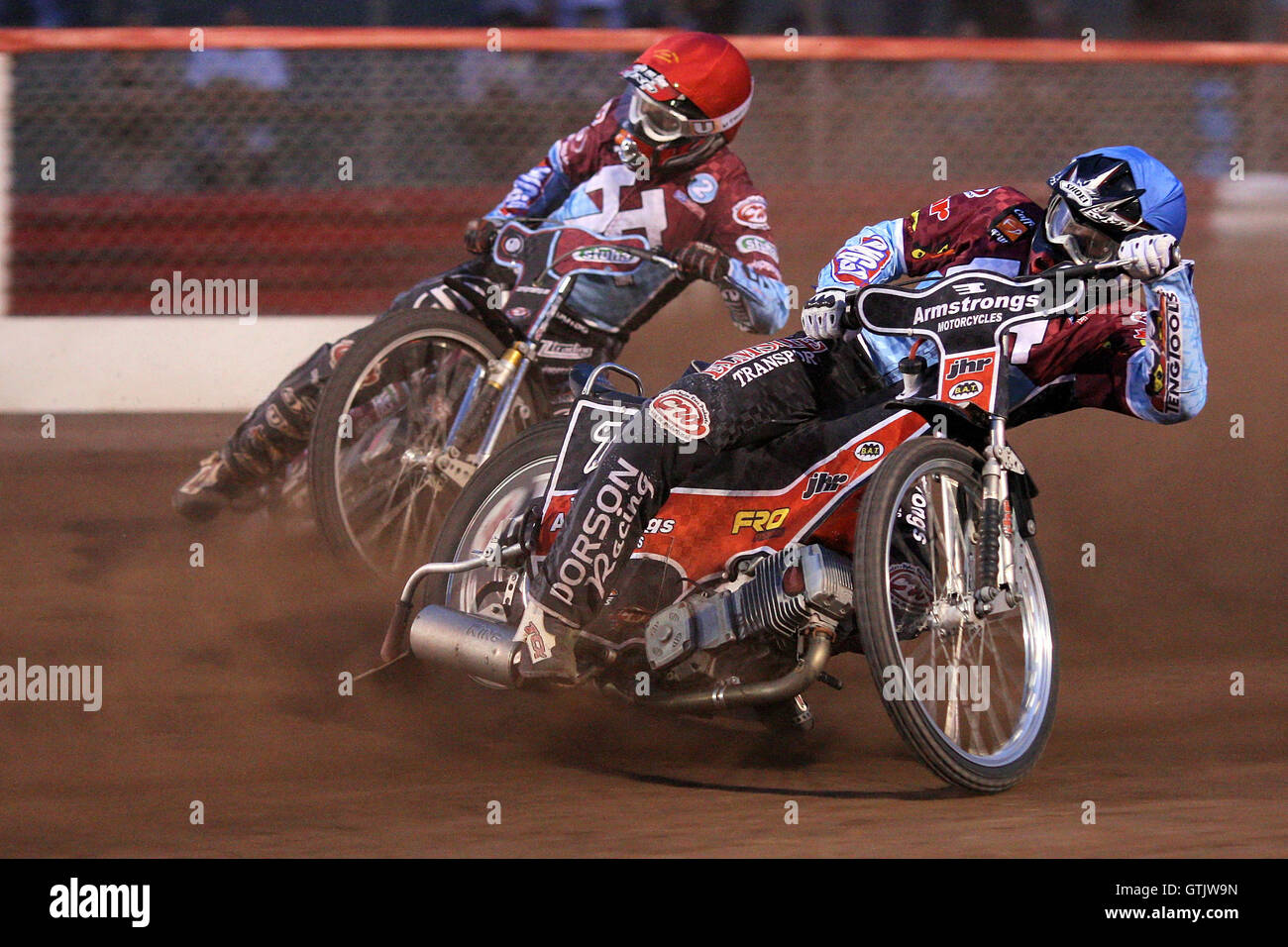 Heat 8: Joonas Kylmakorpi (blue) and Stuart Robson - Lakeside Hammers ...