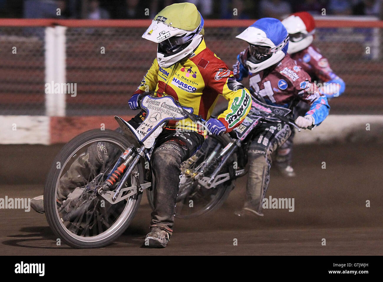 Heat 8: Joe Screen (yellow) ahead of Rob Mear - Lakeside Hammers vs ...