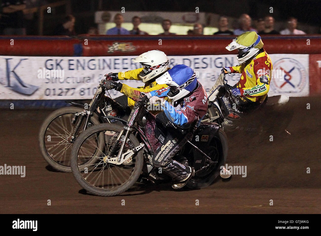 Heat 14: Rob Mear (blue), Ricky Ashworth (white) and Joe Screen ...