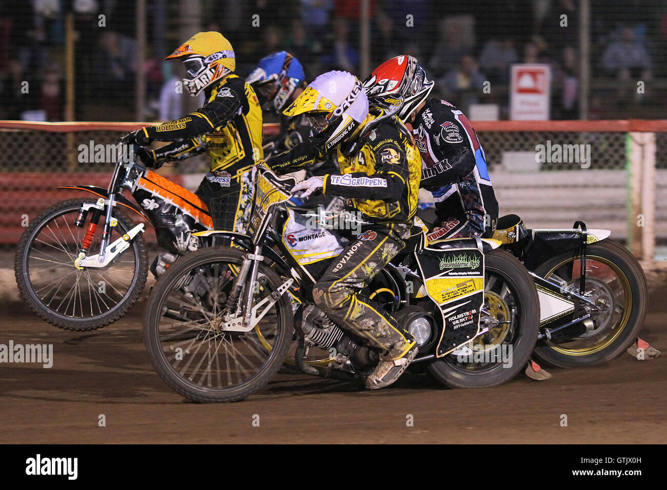 Heat 7: Richard Lawson (red), Adam Ellis (blue), Kenneth Hansen (white ...