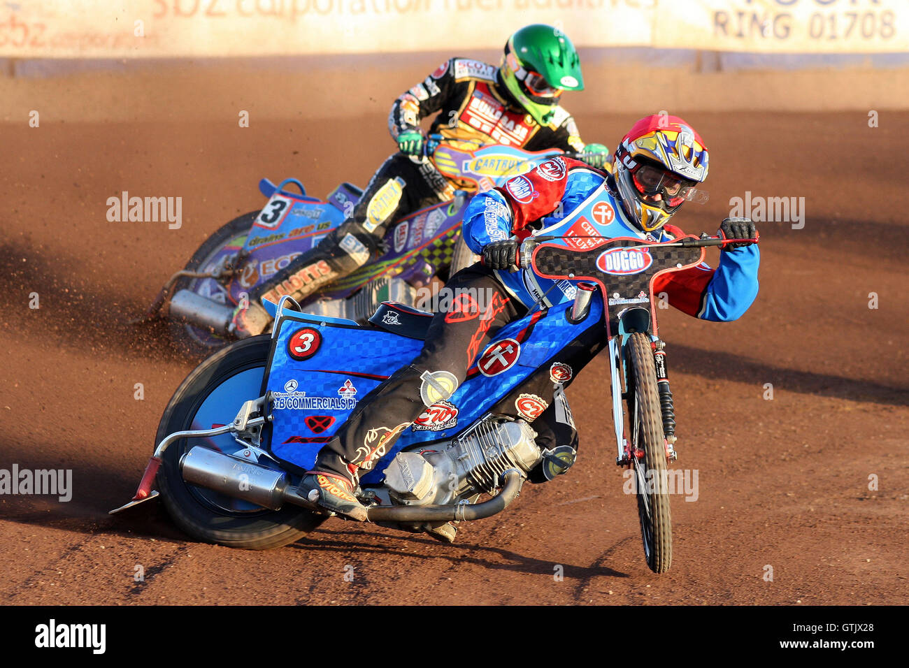 Heat 5: Adam Shields (red) ahead of Rory Schlein - Lakeside Hammers vs ...