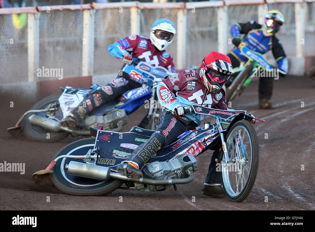 Heat 2: Rob Mear (red), Stuart Robson (blue) and Lasse Bjerre ...