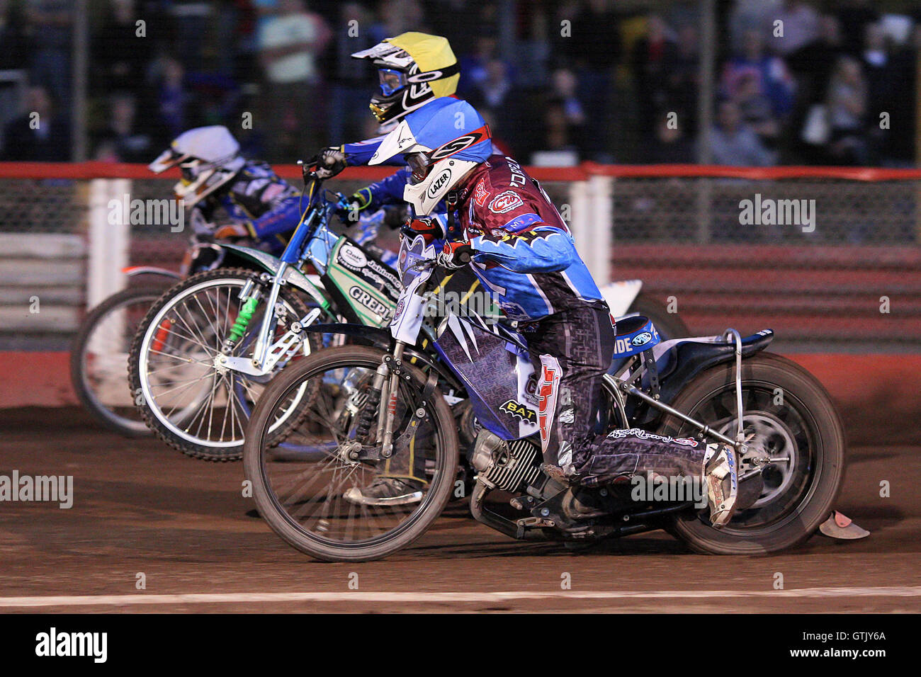 Heat 8: Stuart Robson (blue), Filip Sitera (yellow) and Tomas Topinka ...