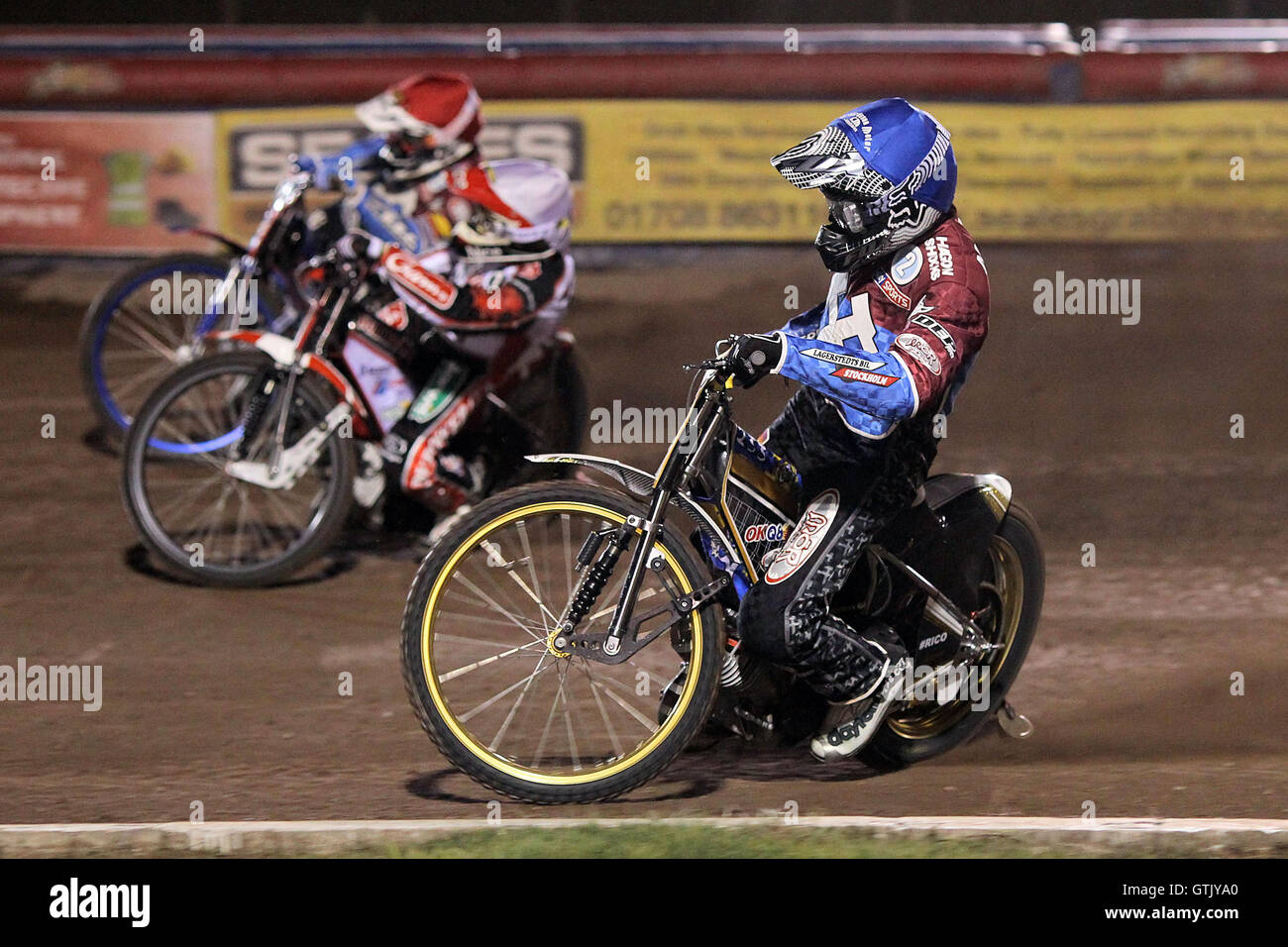 Heat 1: Kim Nilsson (blue), Ryan Sullivan (white) and Norbert Kosciuch ...
