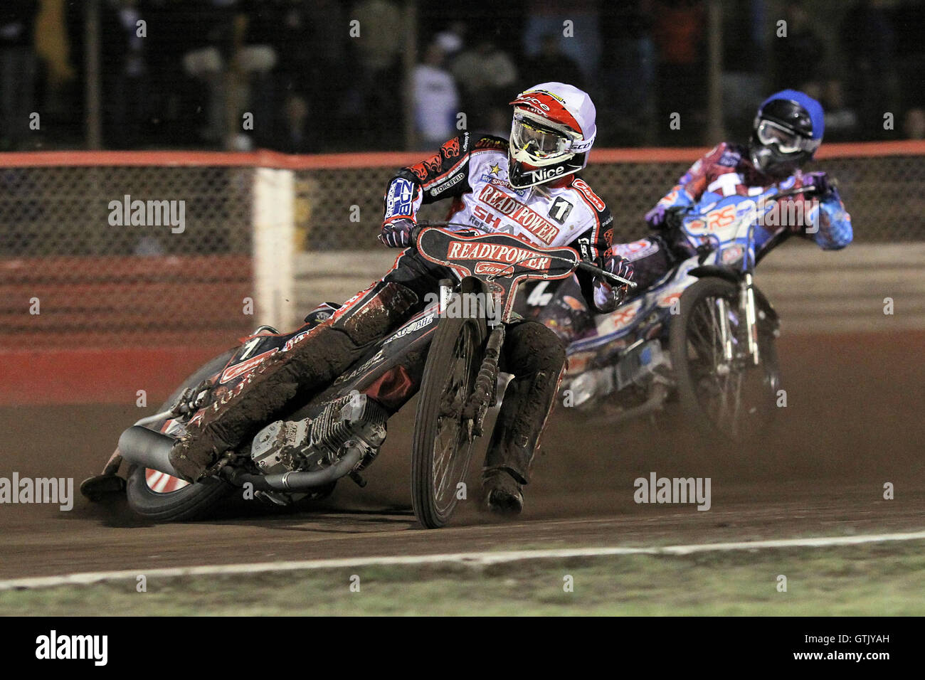 Heat 5: Ryan Sullivan (white) and Stuart Robson - Lakeside Hammers vs ...