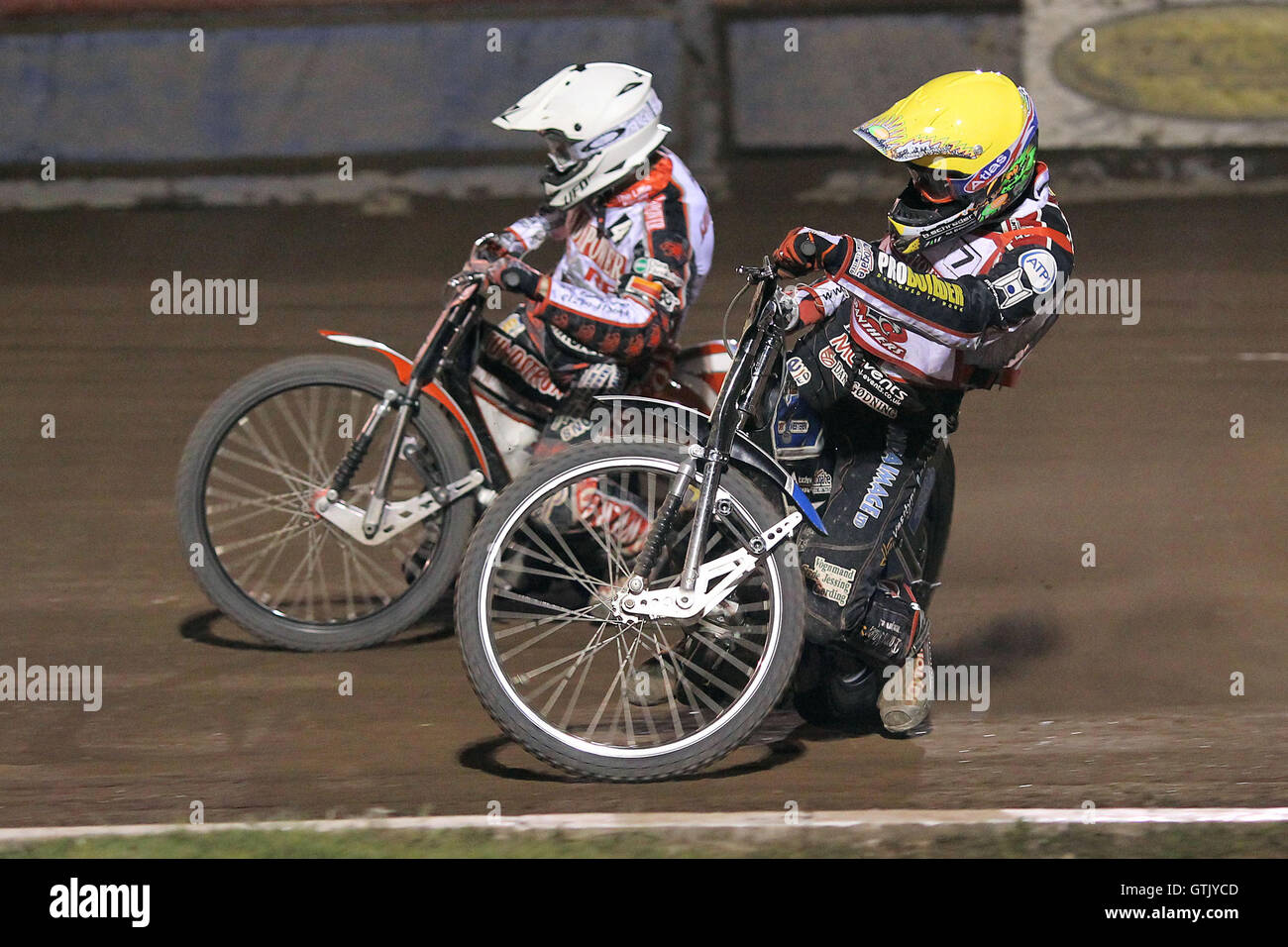 Heat 12: Patrick Hougaard (yellow) and Linus Sundstrom - Lakeside ...