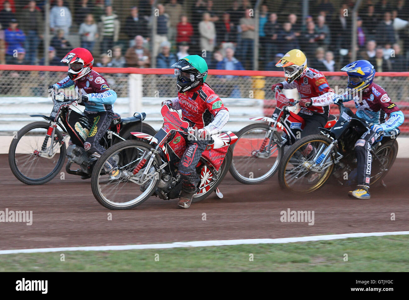 Heat 9: Adam Shields (red), Jonas Davidsson (blue), Kenneth Bjerre ...