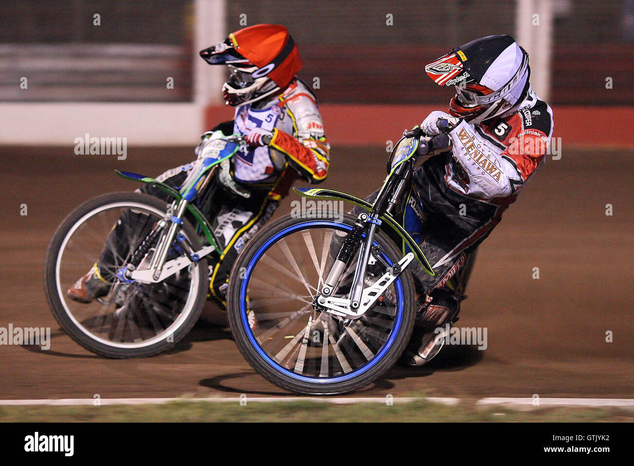 Heat 9: Troy Batchelor (tactical) and Nicolai Klindt (red) - Lakeside ...