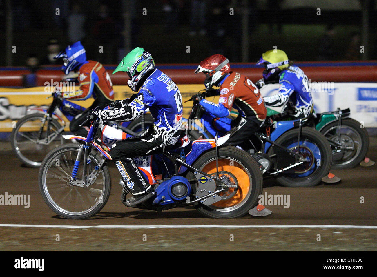 Heat 15: Andreas Jonsson (blue) leads out from Adam Shields (red), Adam ...
