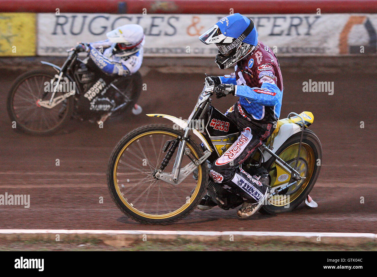 Heat 4: Kim Nilsson (blue) and Darcy Ward - Lakeside Hammers vs Poole ...