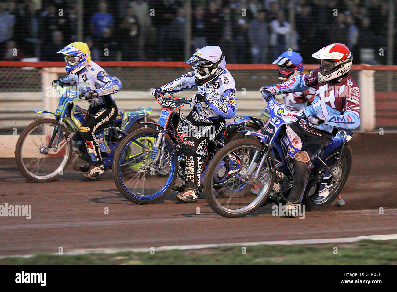 Heat 7: Piotr Swiderski (red), Davey Watt (white), Jason Doyle (yellow ...