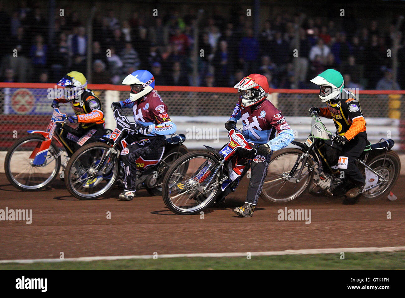 Heat 2: Stuart Robson (blue), Phil Morris (red), Hynek Stichauer (green ...