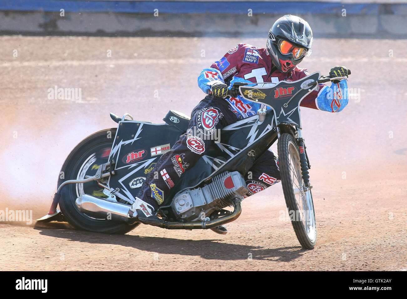 Stuart Robson of Lakeside Hammers in riding action - Lakeside Hammers ...